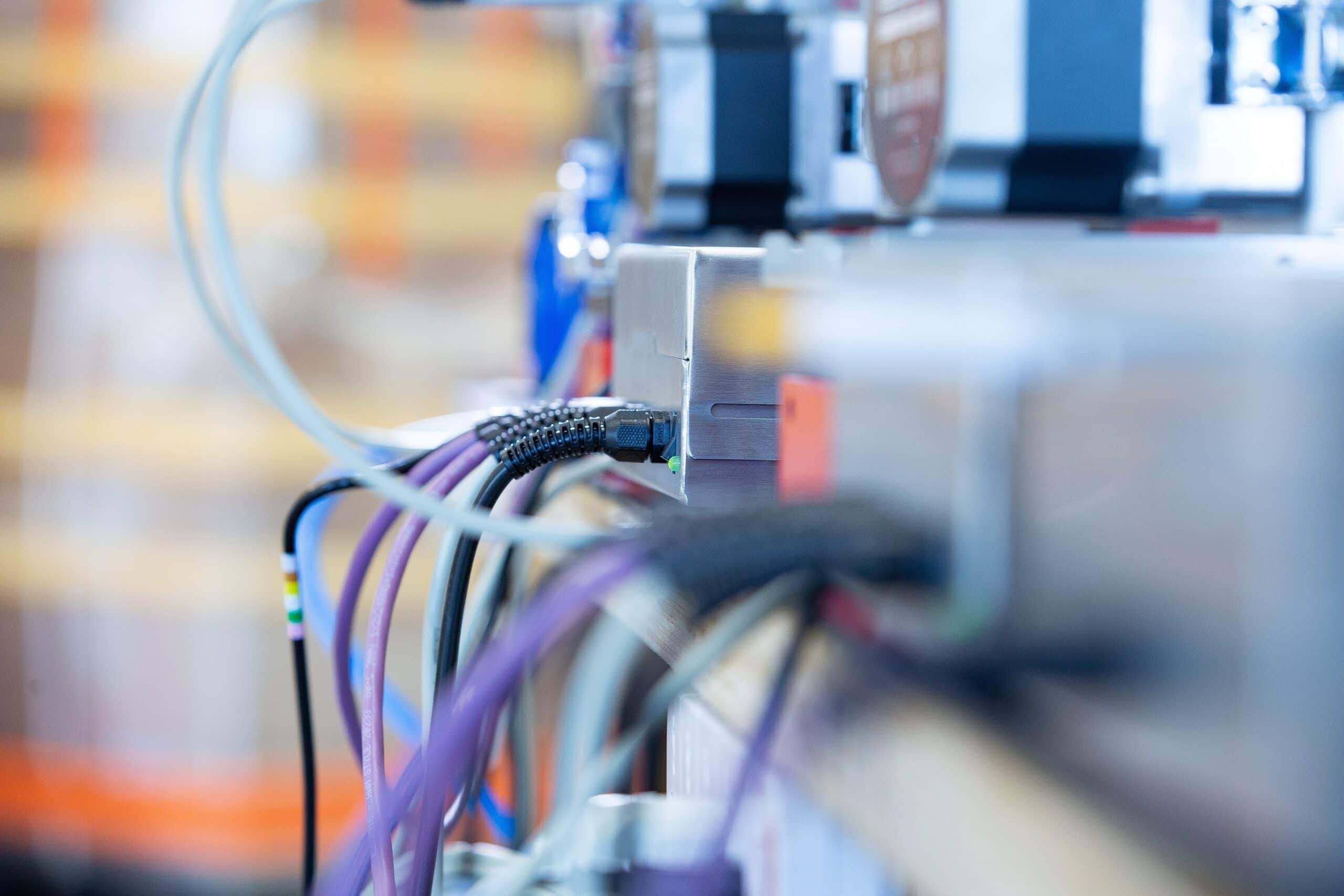 Optometric dosing for precise micro-injection molding and extrusion